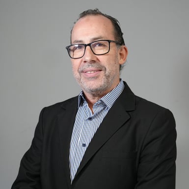 Abdelhamid Bennani Bouchiba > Faculty aui